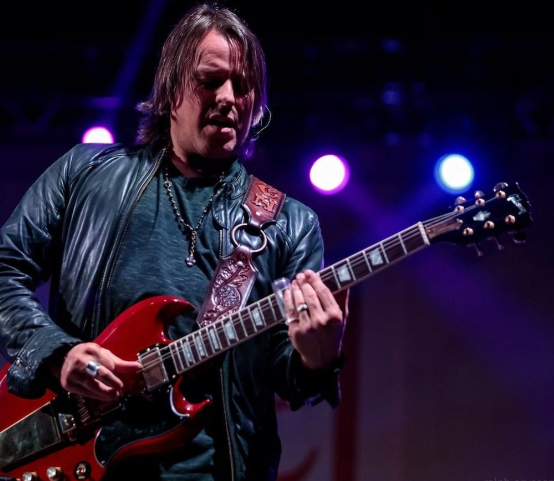 Ryan Newell Interviews with Everyone Loves Guitar | Sister Hazel Merch ...